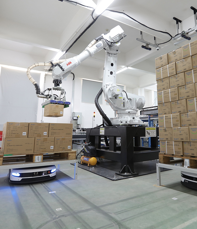 3D Pallet Shuttle Systems High density storage | Megvii Robotics ...